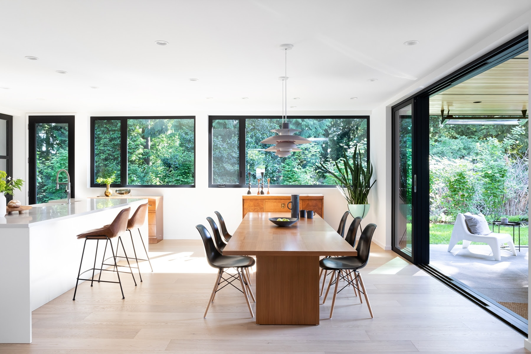 Blackfish Beauty - Wicks Electric